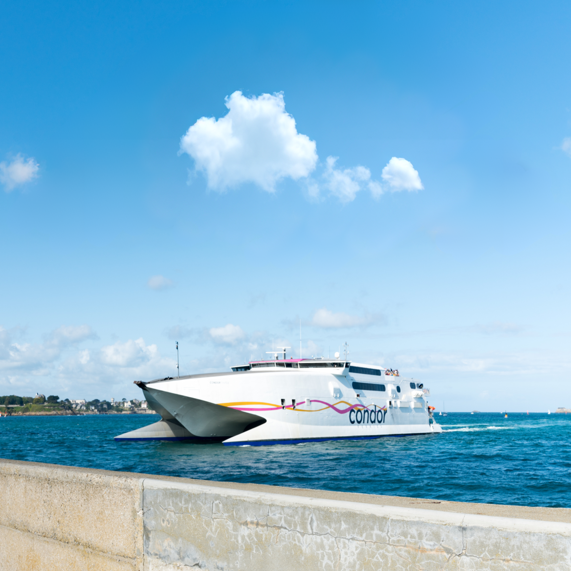 Travel Options | Les Ormes